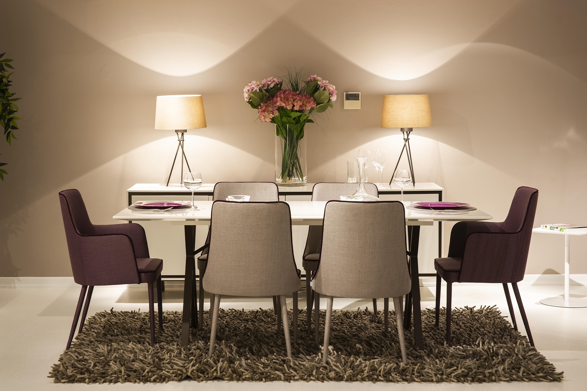 Table Lamps: Styles, Materials, and Placement Guide - Lamping Home